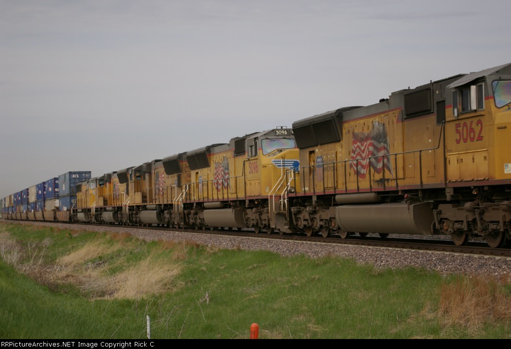 UP 5096 Is #2 On A WB Container Train